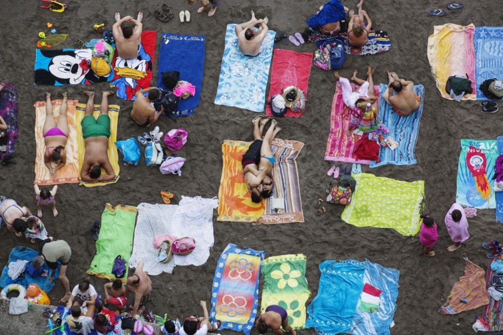 The photographs of Martin Parr - Setaprint, an archive for visual ...